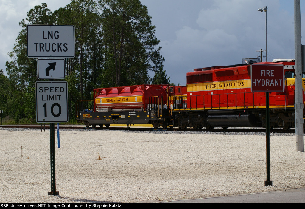 FEC 300 COUPLE TO FEC 714